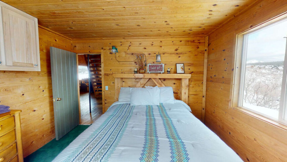 Accommodations - Wolf Springs Cabin Rentals