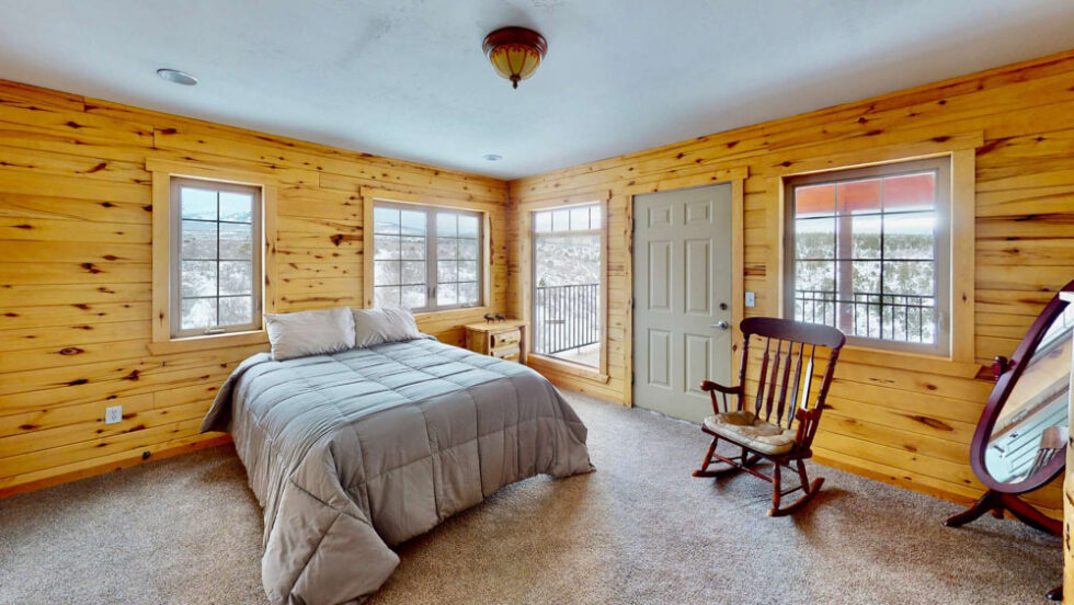 Accommodations - Wolf Springs Cabin Rentals