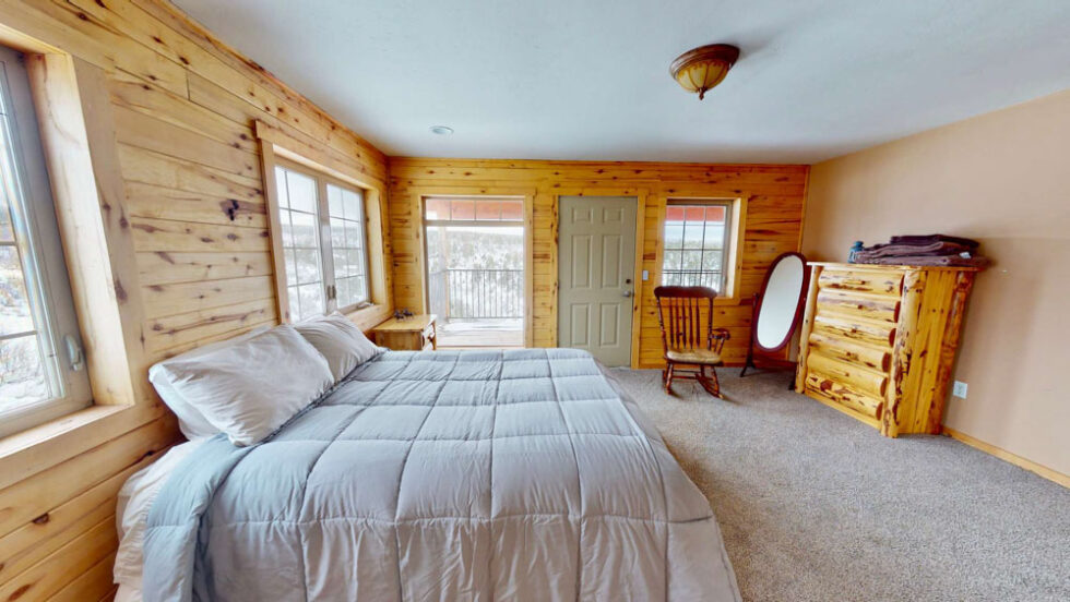 Accommodations - Wolf Springs Cabin Rentals